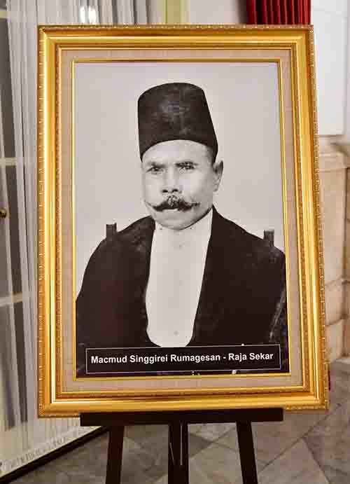 Machmud Singgirei Rumagesan - TribunnewsWiki.com