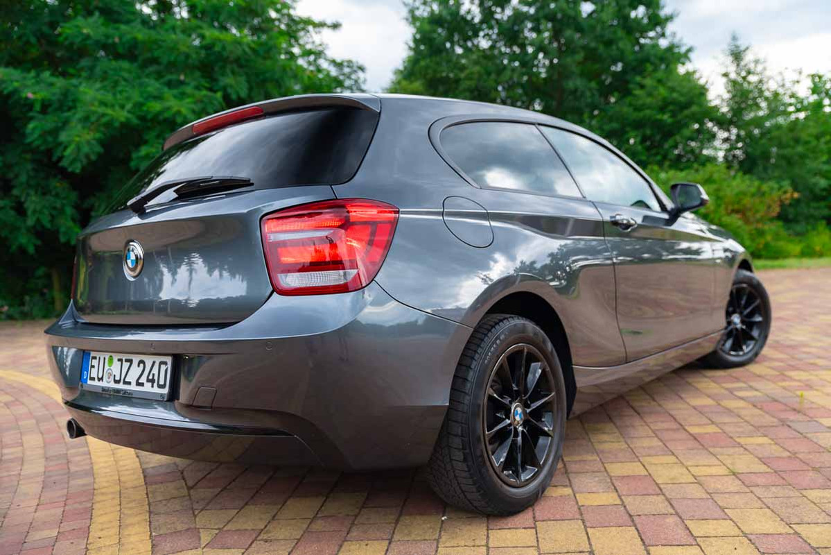 ZFC 3688 — Postimages