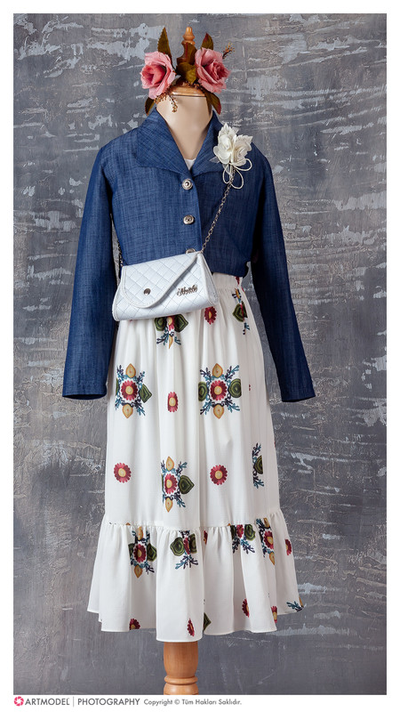 2421 1 — Postimages