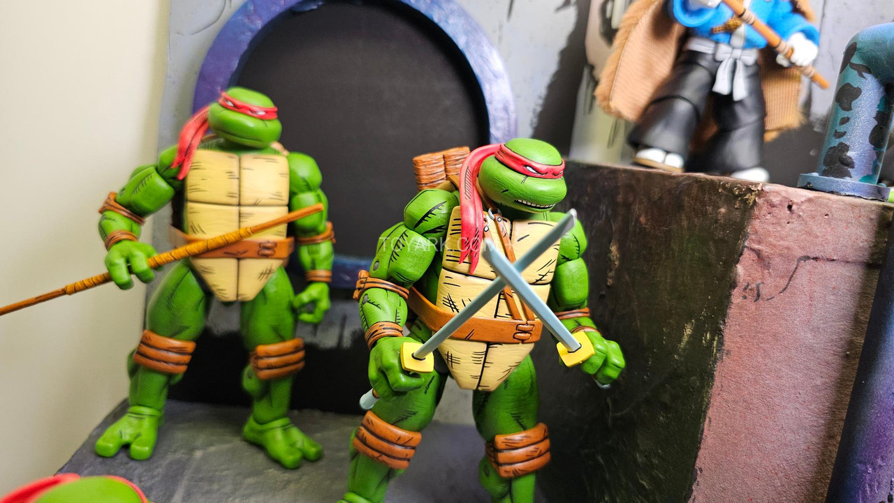 NYTF23 NECA TMNT Display 060 — Postimages