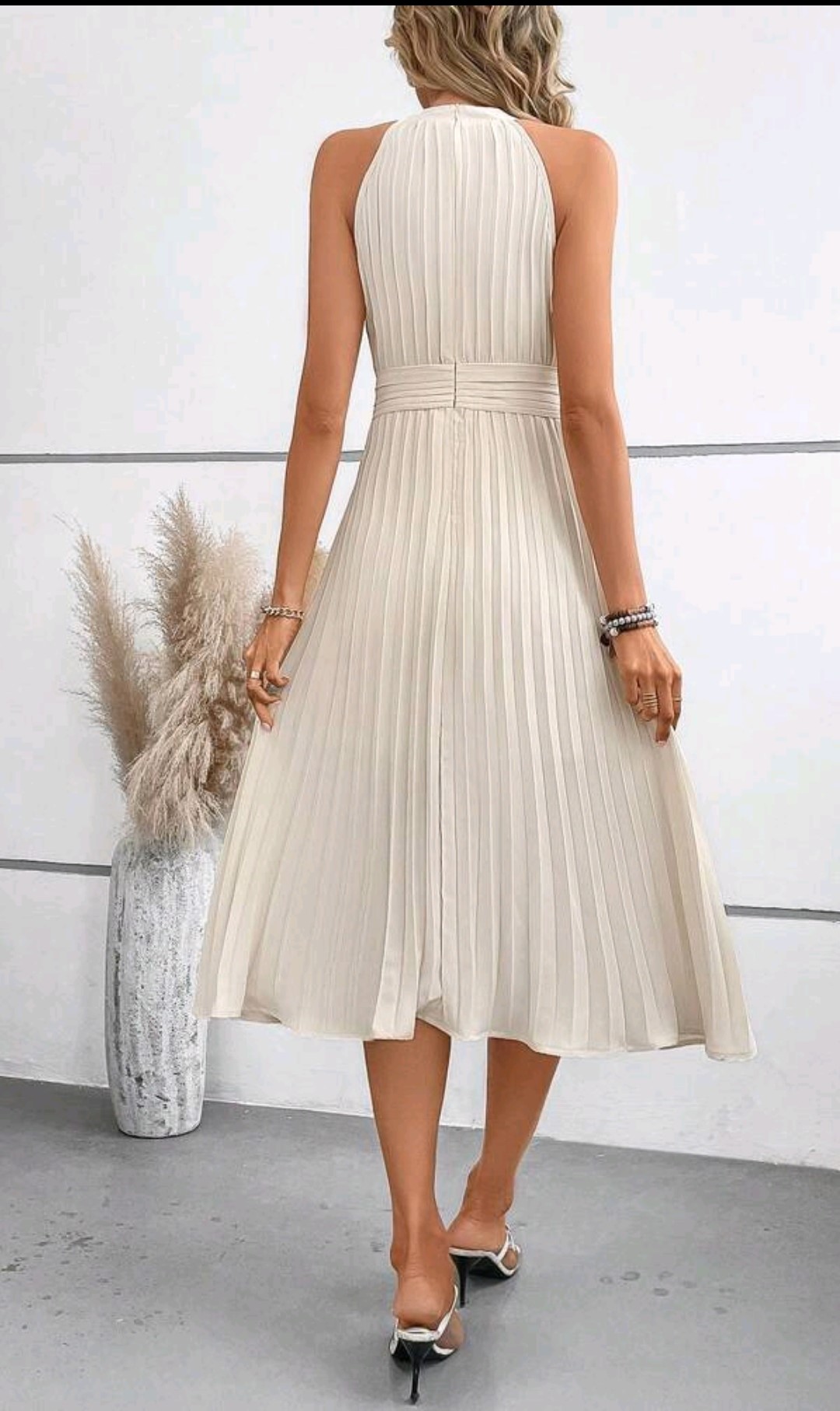 114 B — Postimages