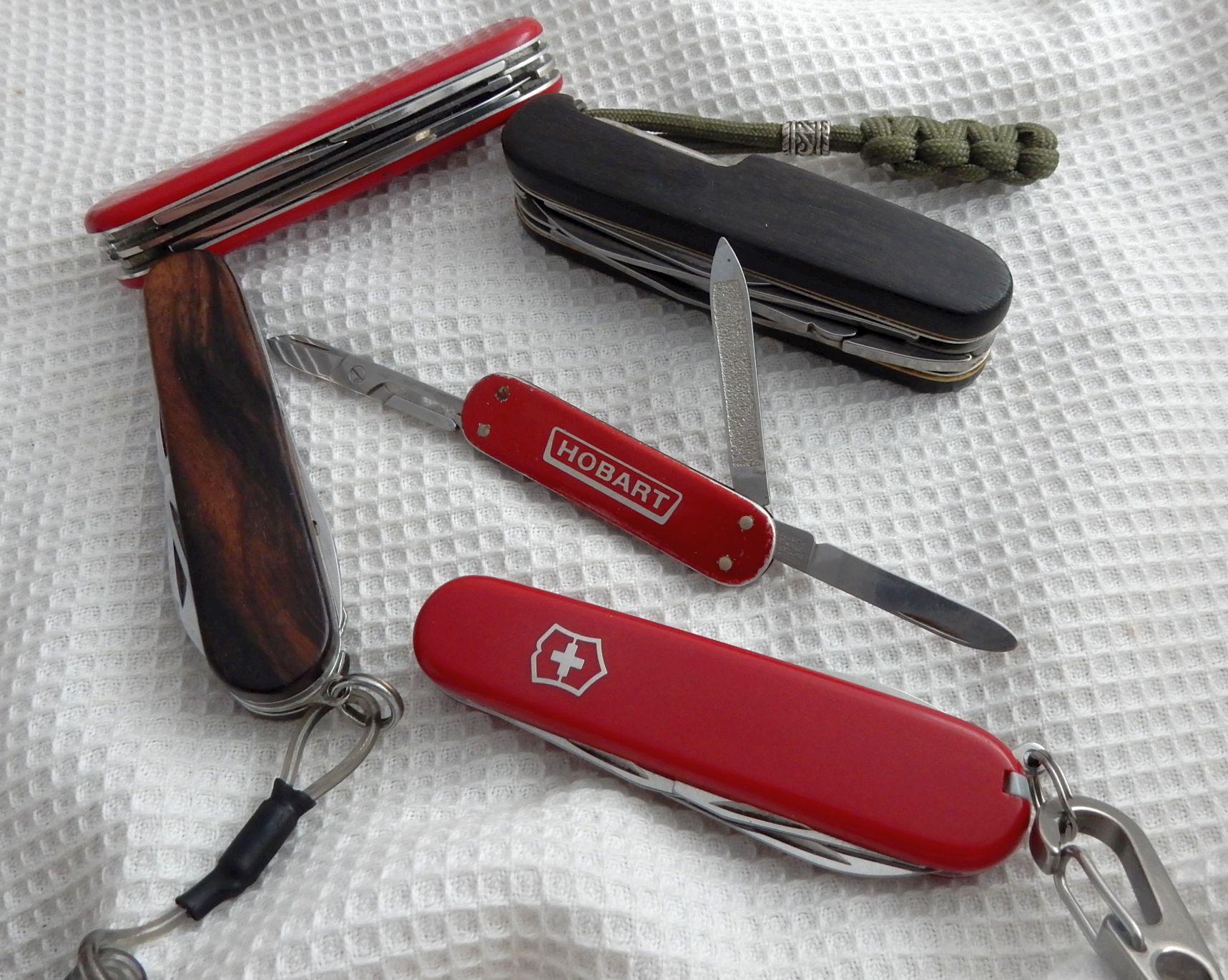 SAKS 2 — Postimages