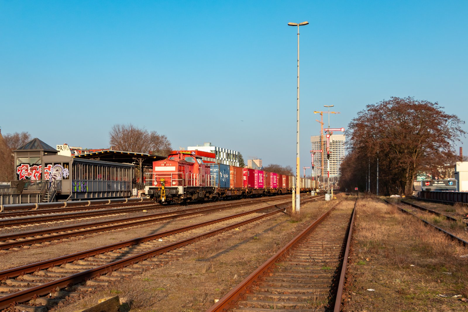 298 317 BNKN (2) — Postimages