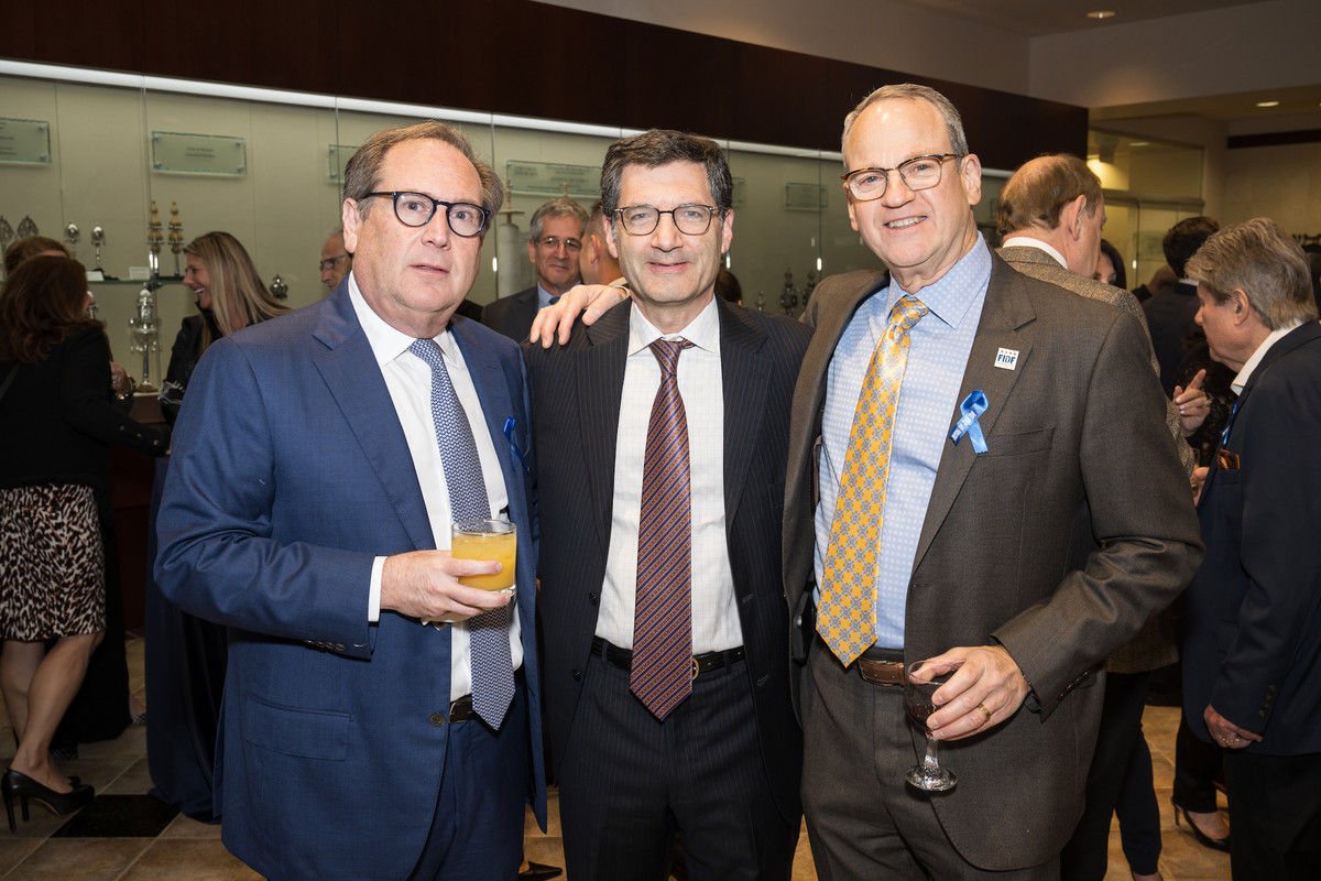 FIDF South Texas Community Honors 3 Active-Duty Soldiers at Annual Dinner