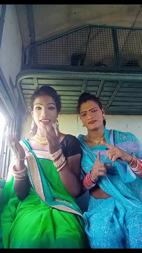 Desi hijro in train,funny ass 08 — Postimages