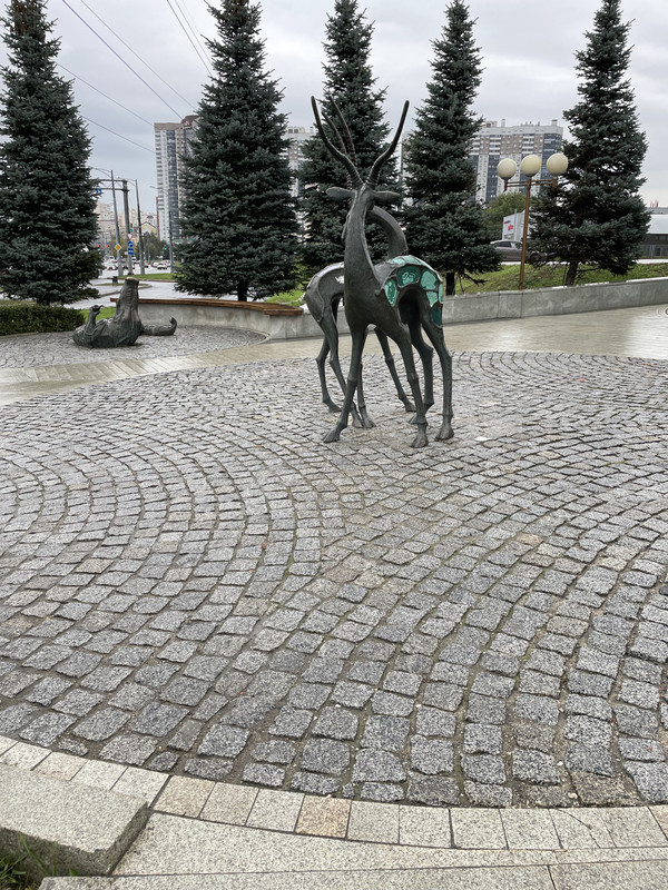 037990 B5 3375 4 E43 8127 C08065 CFD7 F7 — Postimages