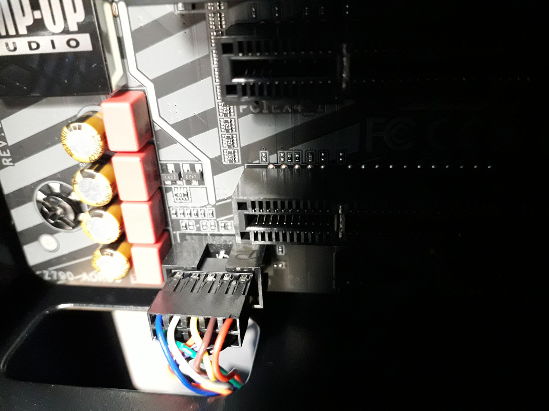 Does this front panel audio header look connected? : r/buildapc