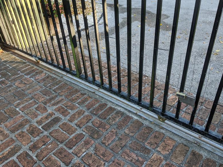 Metal rolling gate rollers | DIY Home Improvement Forum