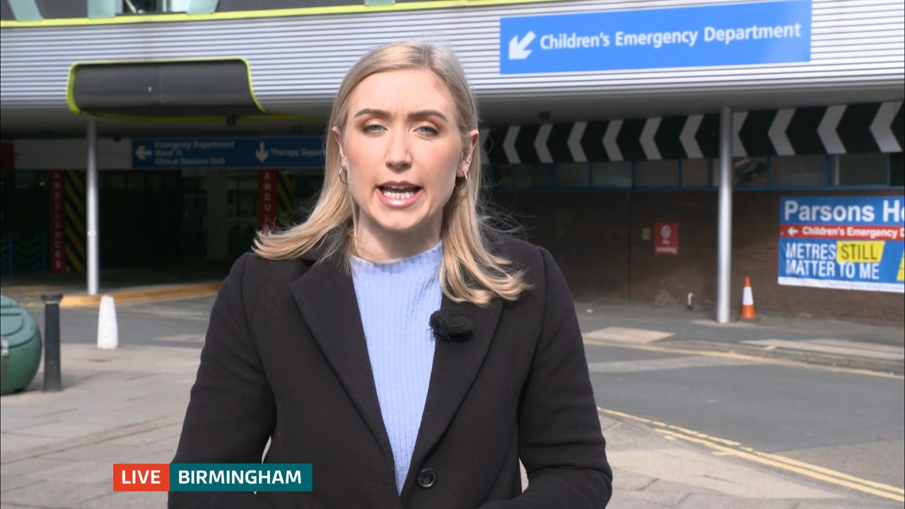 ITV Lunchtime News 20220314 13301355 ts snapshot 09 24 168 — Postimages