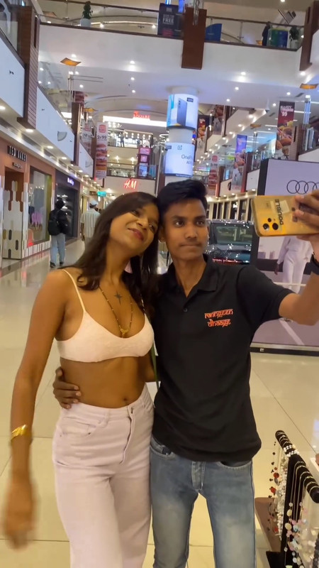 dusky desi girl in white bra in public mp4 snapshot 00 21 421 — Postimages