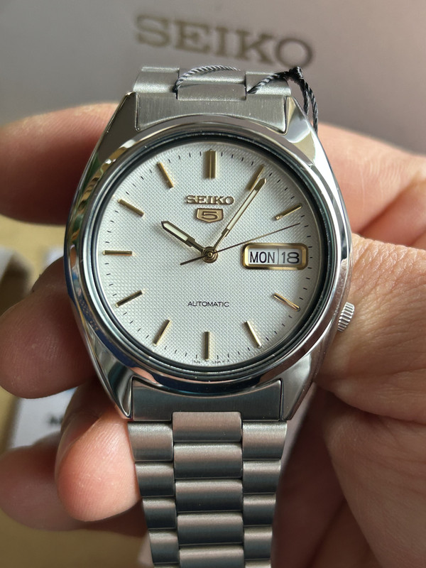 AE65 D591 AA24 4 F0 B B2 D7 A47 C2 CEAB2 A7 — Postimages