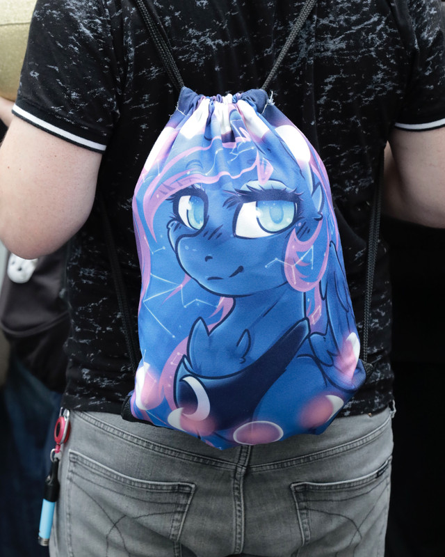 9 AB12032 0 A31 4 A0 C 8265 3362 FB2983 C5 — Postimages