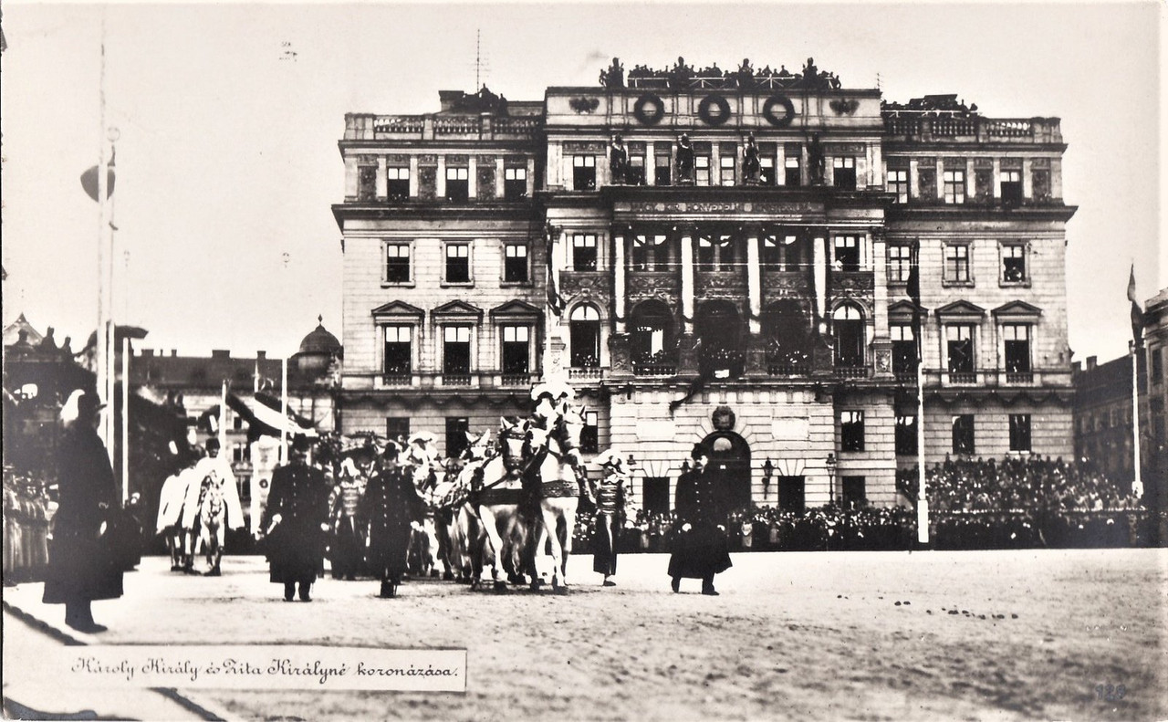 HM 1916 — Postimages