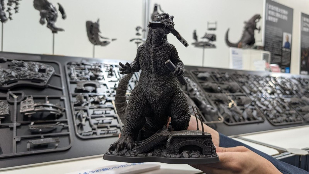 Super7 ReAction Godzilla Aurora Model Kit Replica – Non Film Score ...