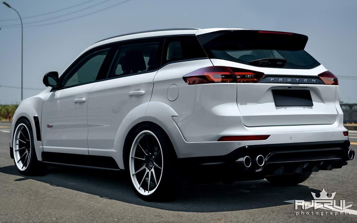 PROTON X70 VS RANGE ROVER back