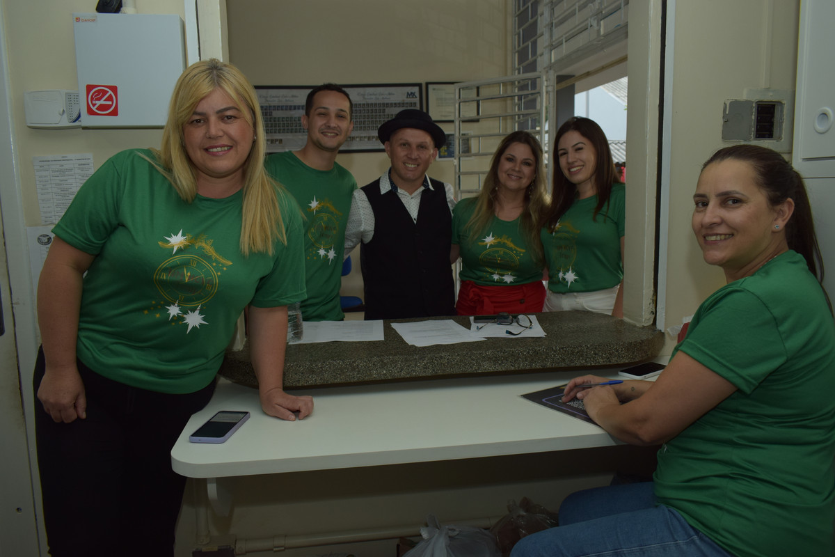 DSC 1588 — Postimages