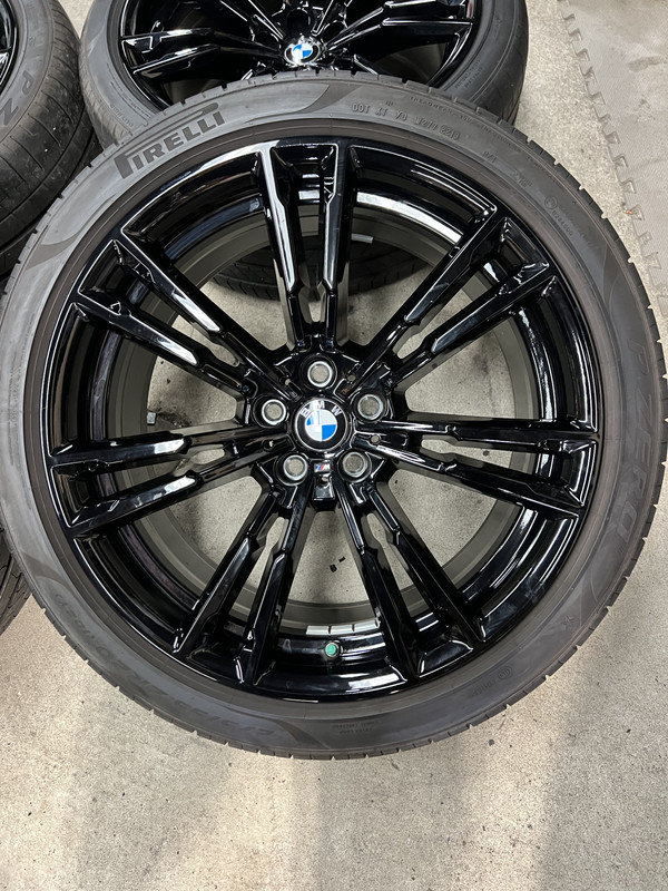 FS: Full set / 706M wheels / Gloss Black / Pirelli Tires / TPMS