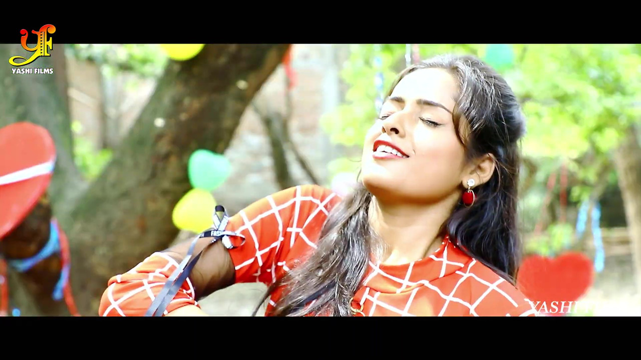 Aisha Anand 1 Moment 6 — Postimages