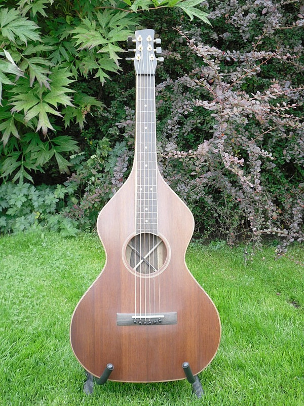 Weiss front — Postimages