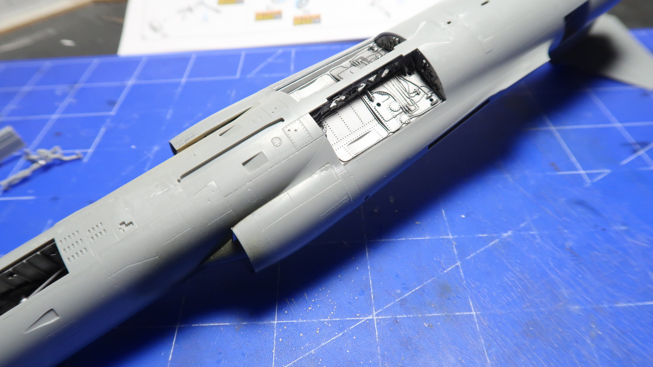 F-104C Starfighter in Vietnam War, The Zipper 1:48 Eduard. - Work in ...