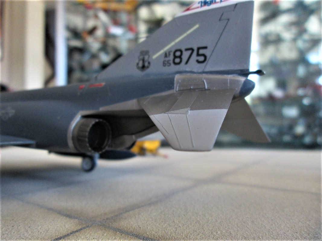 IMG 2004 — Postimages