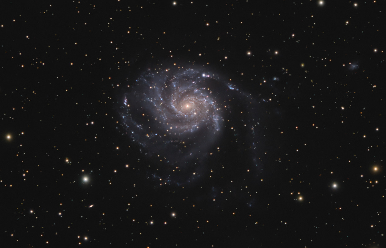 Pinwheel galaxy jpeg — Postimages