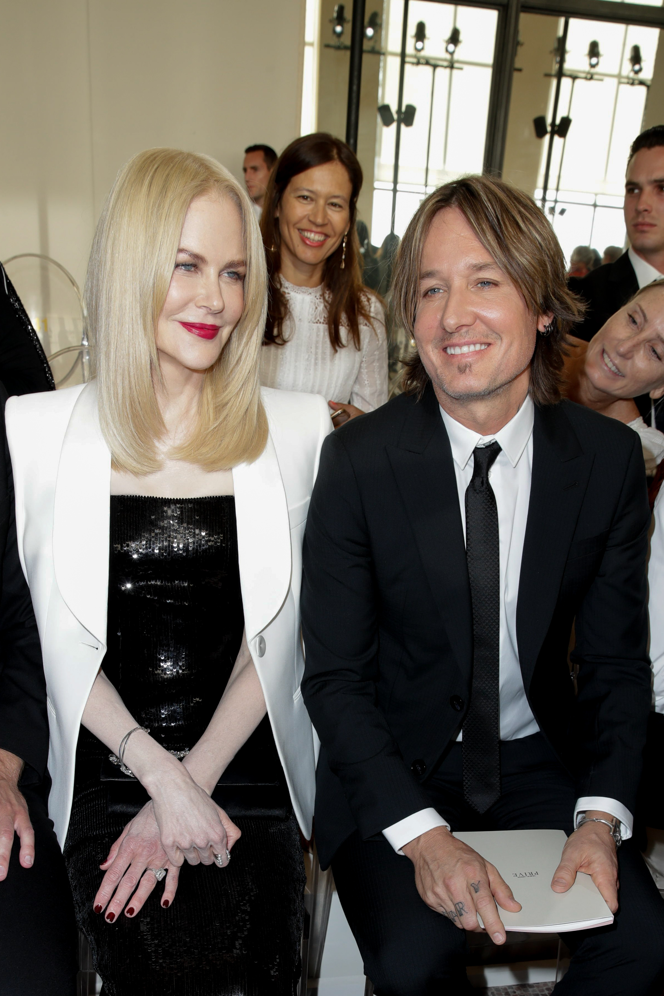 1 (13) — Postimages