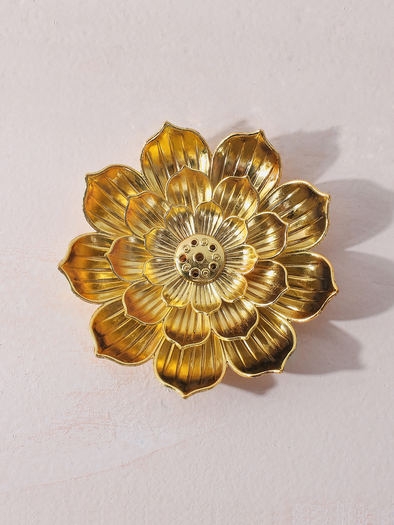 BS045 — Postimages