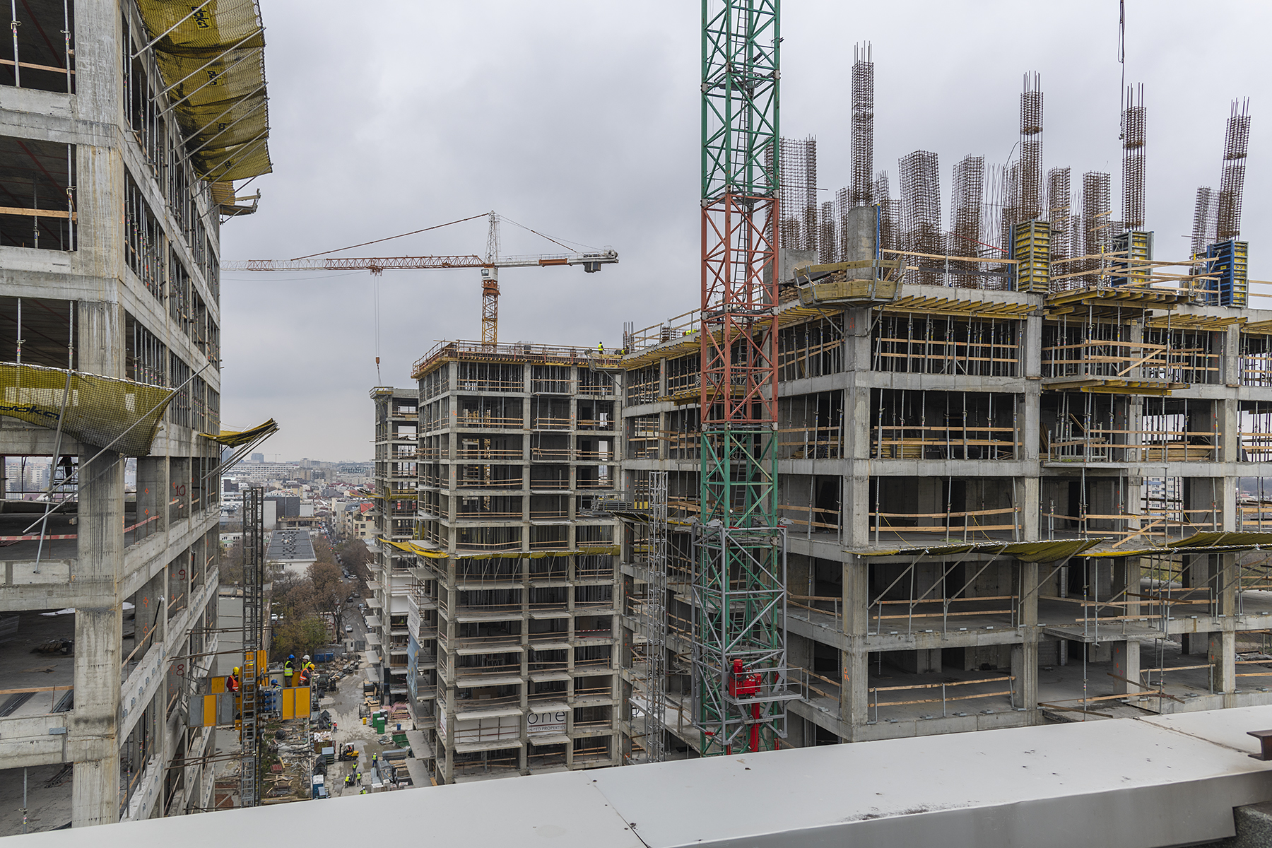 One Mircea Eliade + One Tower | 2x15 fl | 1x16 | 1x20 fl | U/C | Page ...