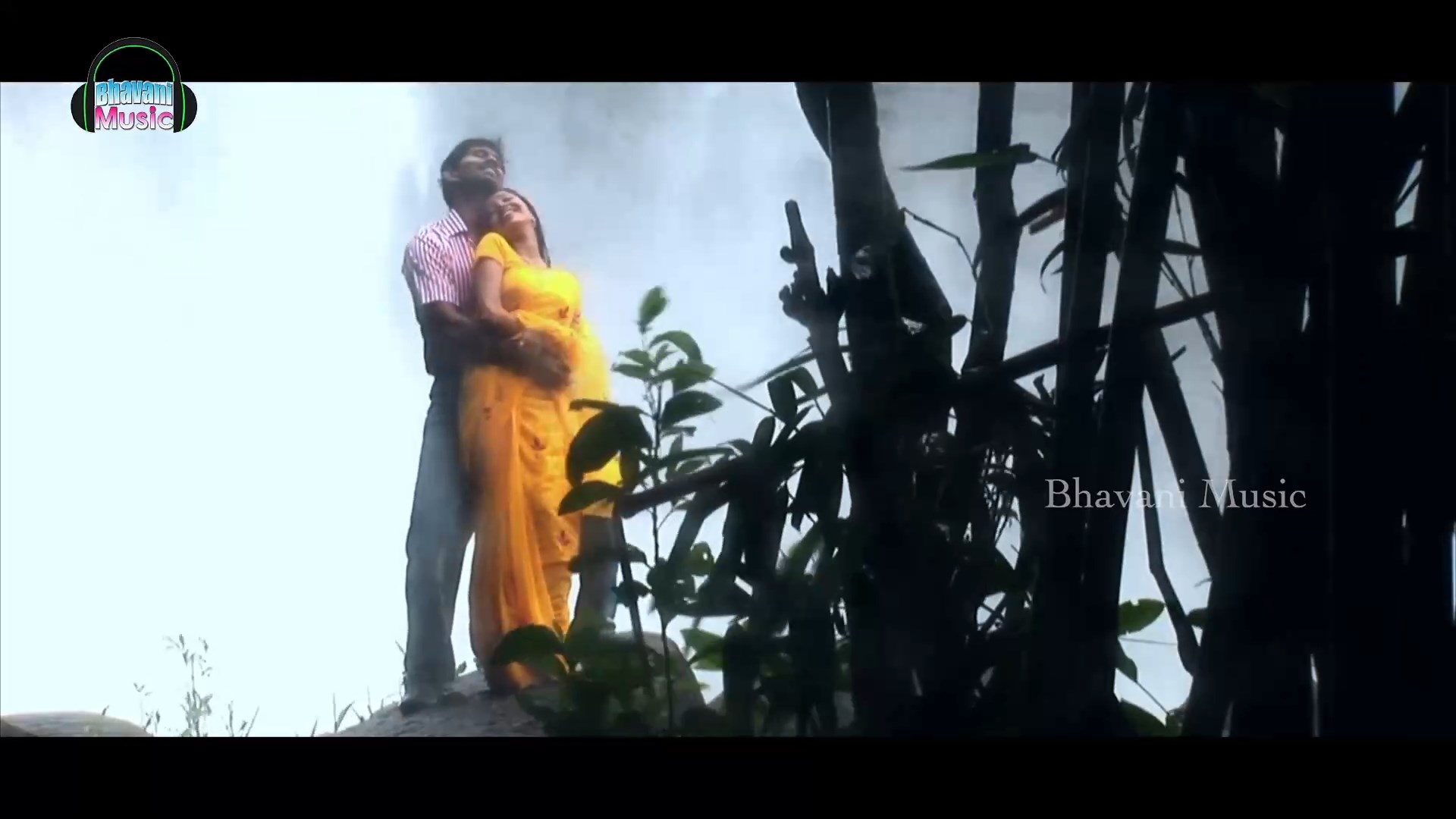 Unnimaya Hot Navel Song mkv snapshot 00 40 472 — Postimages