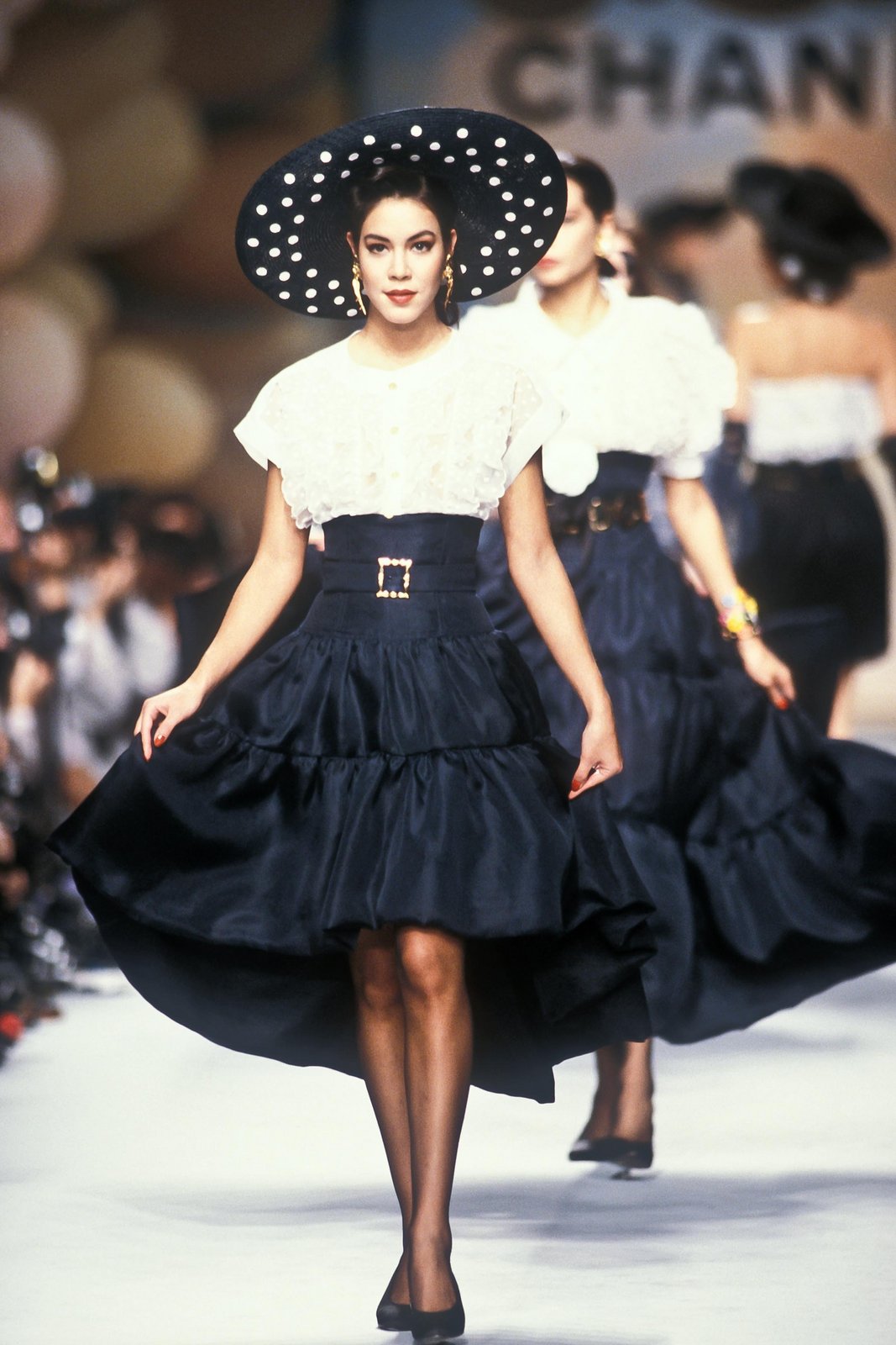 Fashion Classic: CHANEL Spring/Summer 1988 | Page 2 | Lipstick Alley