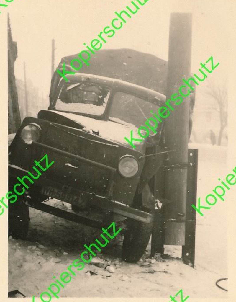 Captured Bedford OXD or OYD WH 599147 accident — Postimages