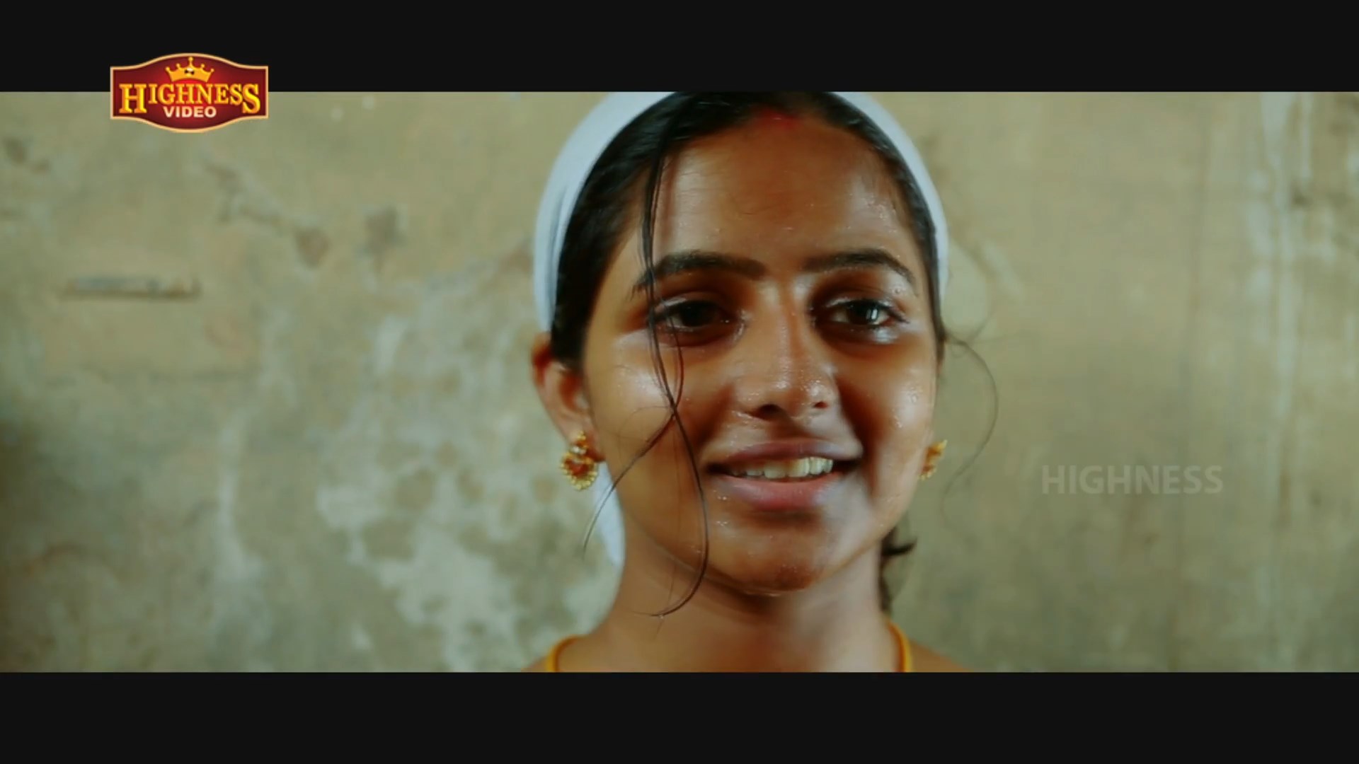 Hot Sexy girls Navel and boob mp4 snapshot 00 14 174 — Postimages