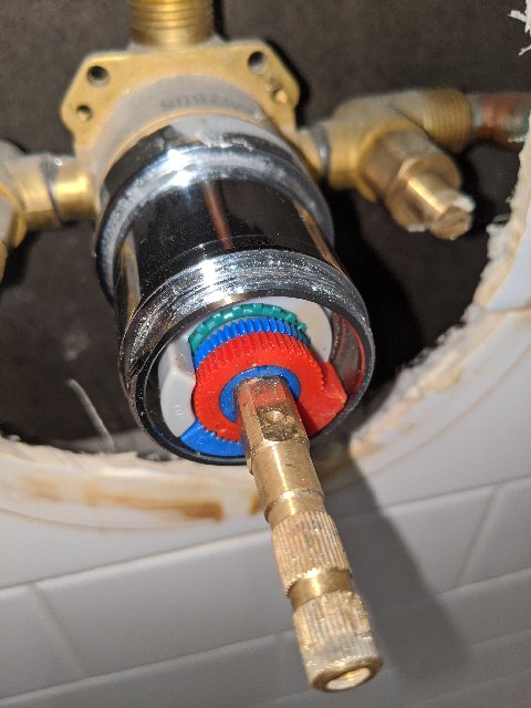Shower faucet handle spins - and faucet identification and advice