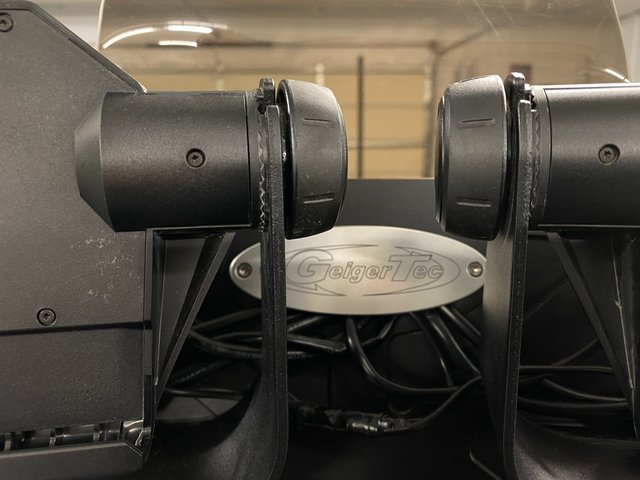 Console Dual Graph Mounts