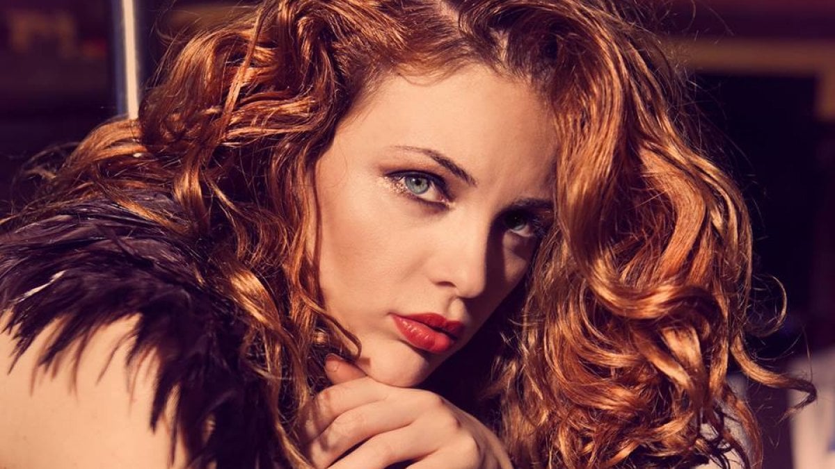 Classify Redhair Albanian Model (RIP)