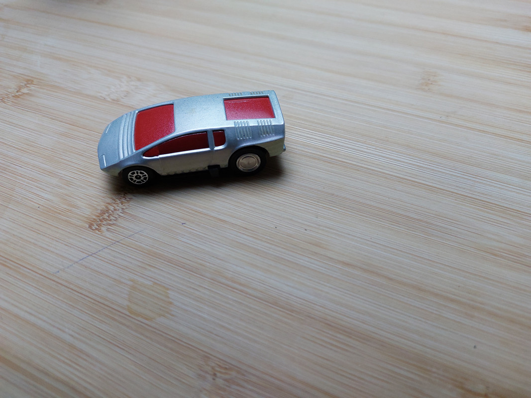 Body grey and red — Postimages