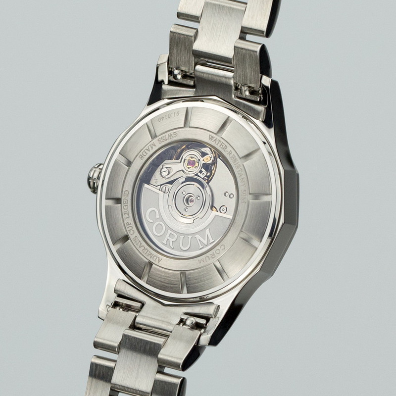 Corum Admiral Legend 32 ref A400 03074 Swiss Flag 4 — Postimages