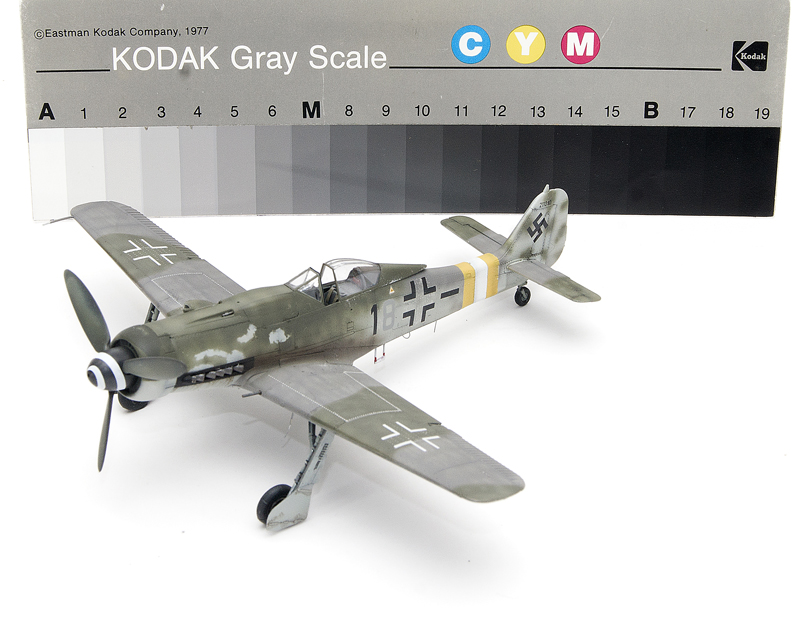 1/72 IBG Focke Wulf Fw-190 D-9 "Werknummer 211040, JG 2" - Ready for ...