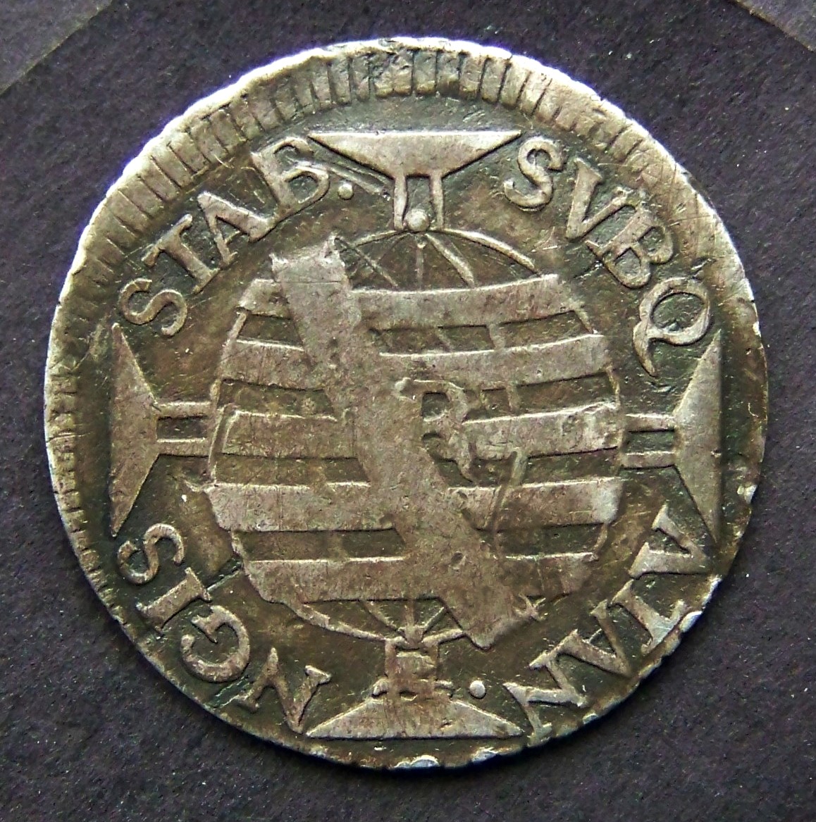 100 3484 — Postimages