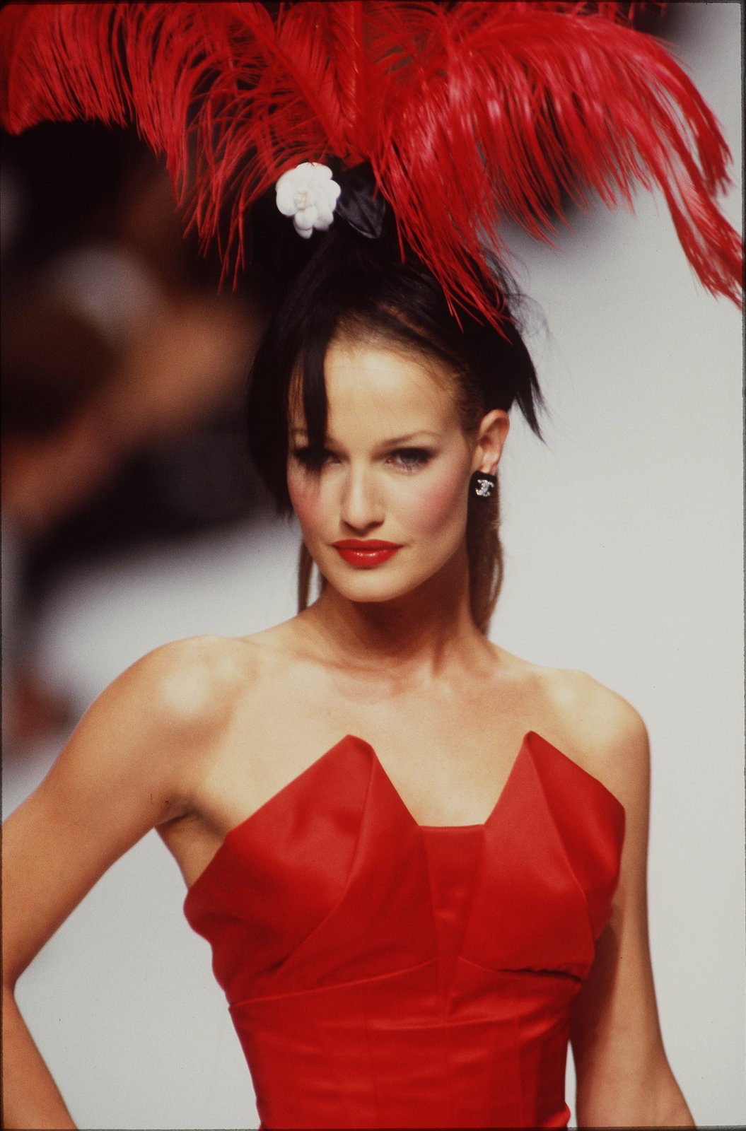 Fashion Classic: CHANEL Haute Couture Fall/Winter 1994 | Lipstick Alley