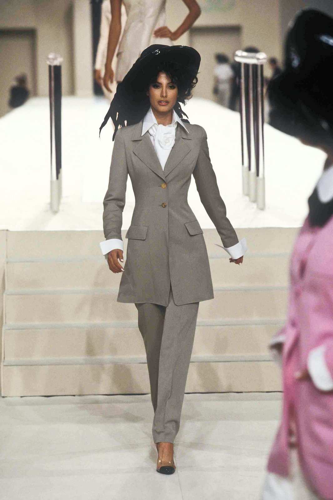 Fashion Classic: CHANEL Spring/Summer 1997 | Page 2 | Lipstick Alley