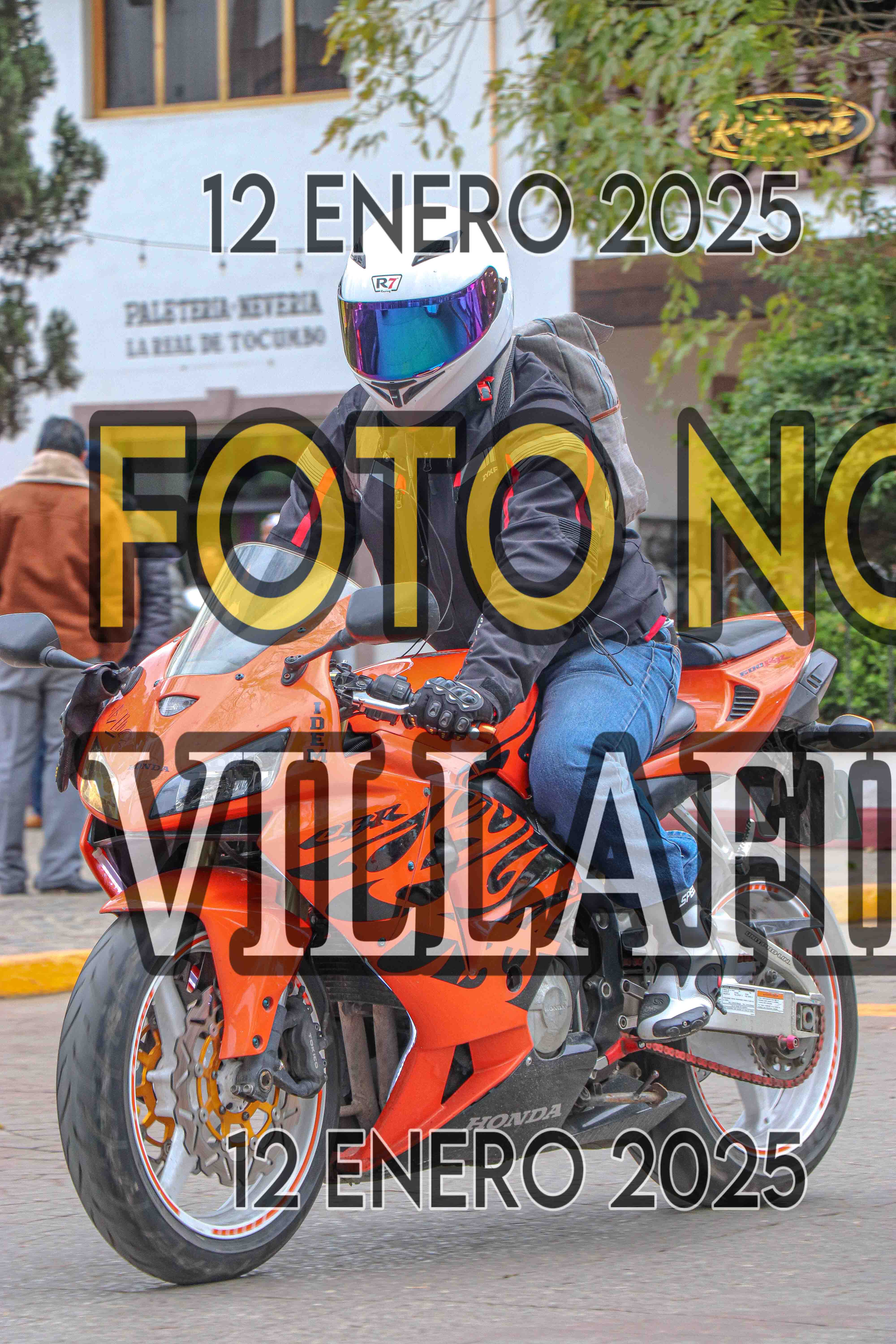 CV 500 — Postimages