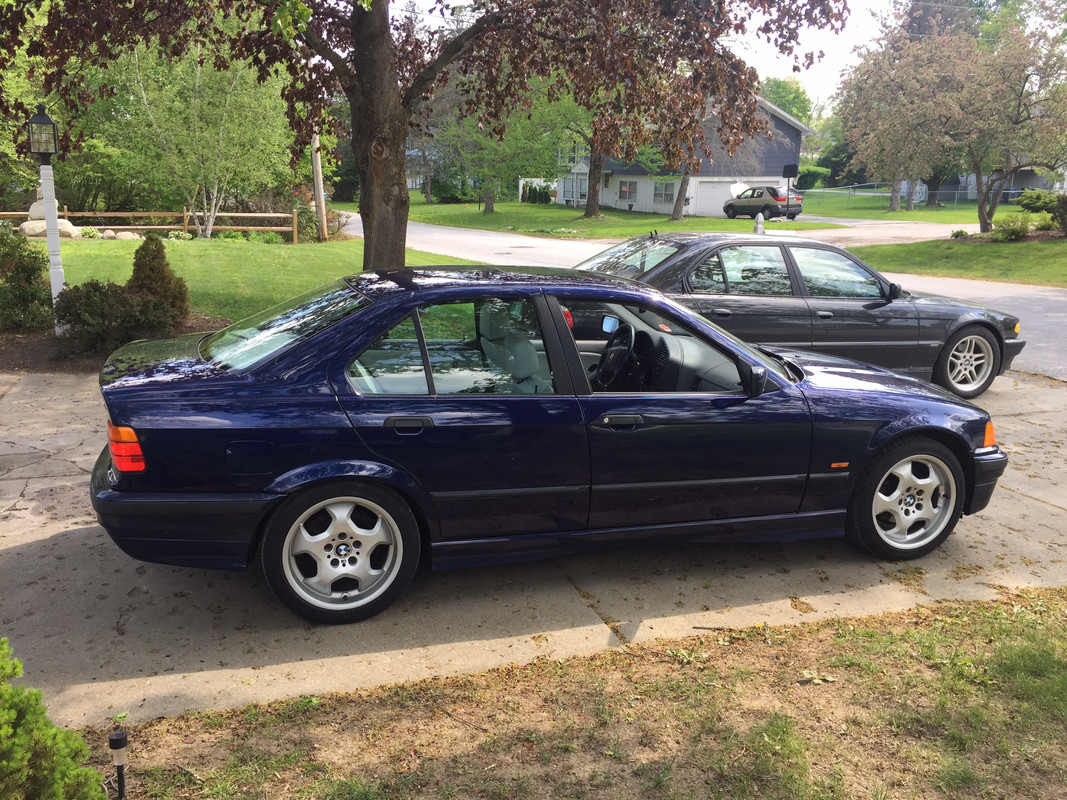 Montreal Blue '97 328i Bargain