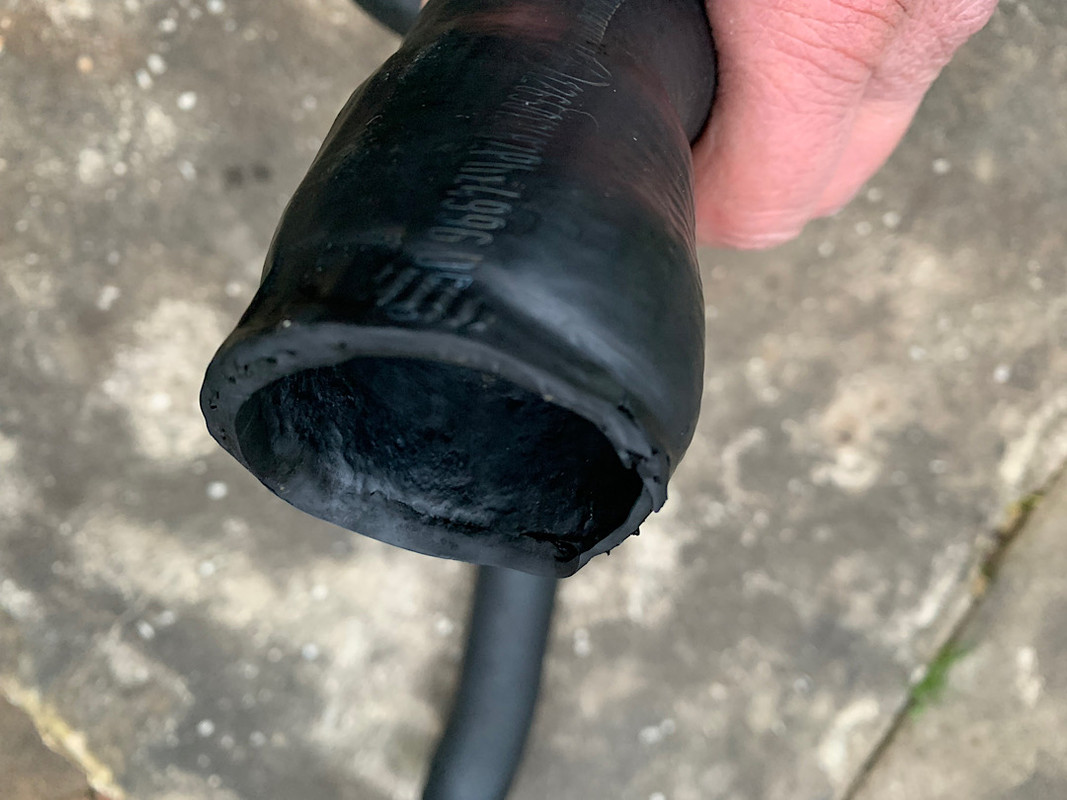 5 F1 C400 C 4 F44 43 F0 9103 492631 E71426 — Postimages