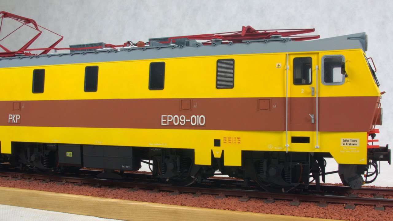 ep09 105 — Postimages