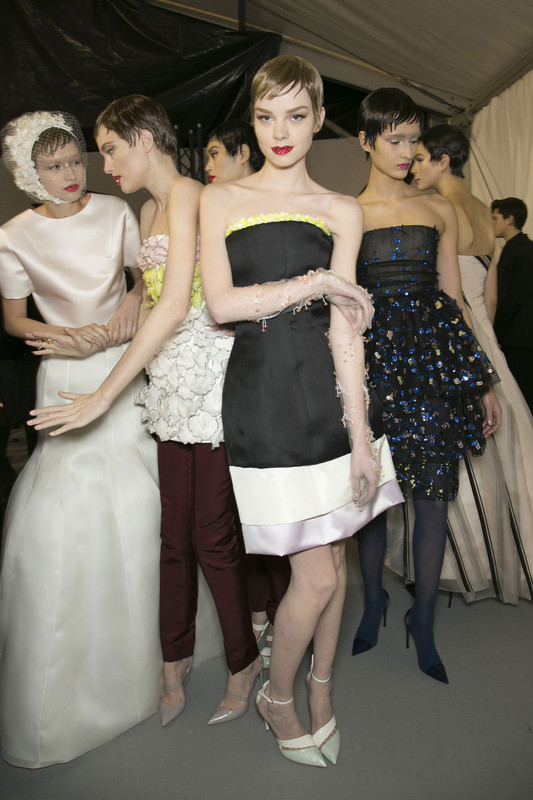 Christian Dior Spring 2013 Backstage Zmo EPPxj Di P — Postimages
