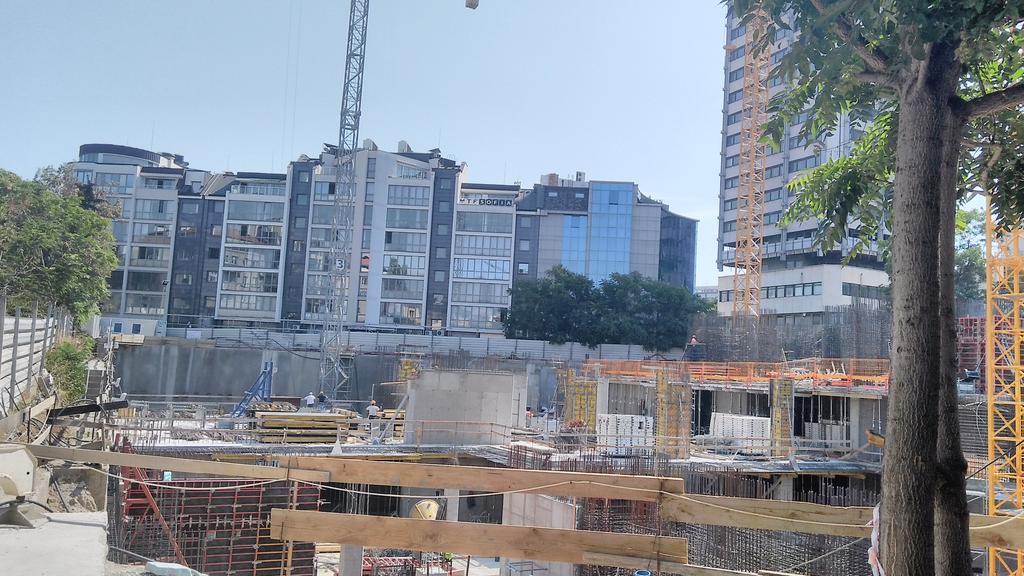 SOFIA | I-Tower | 113m | 30 fl | U/C | Page 5 | SkyscraperCity Forum