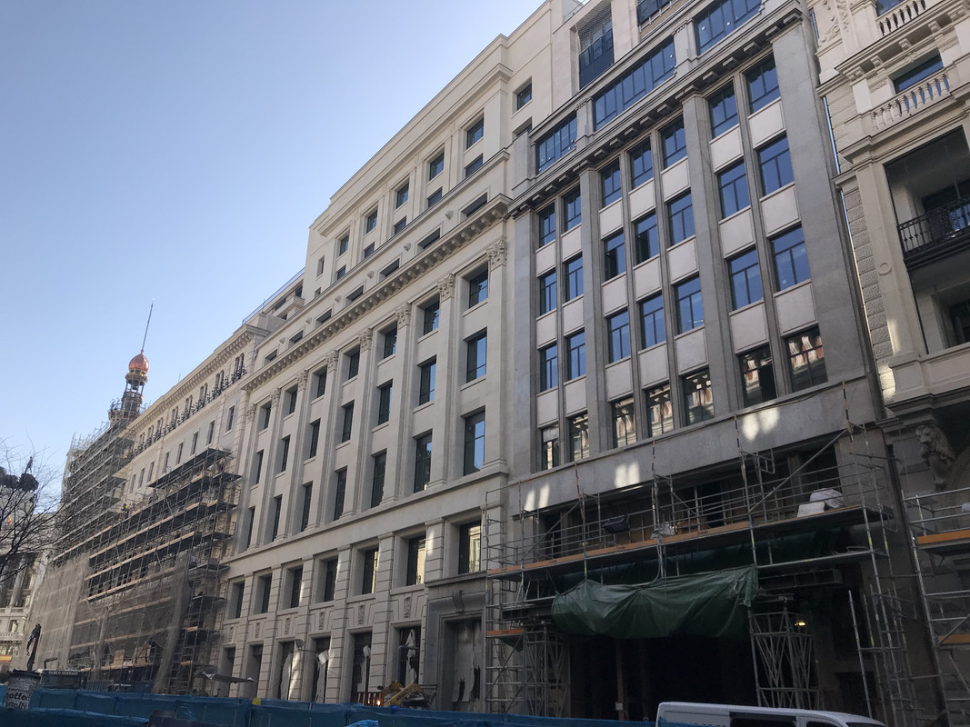 9 E25490 D D867 4219 8563 6545 C453 E8 B0 — Postimages