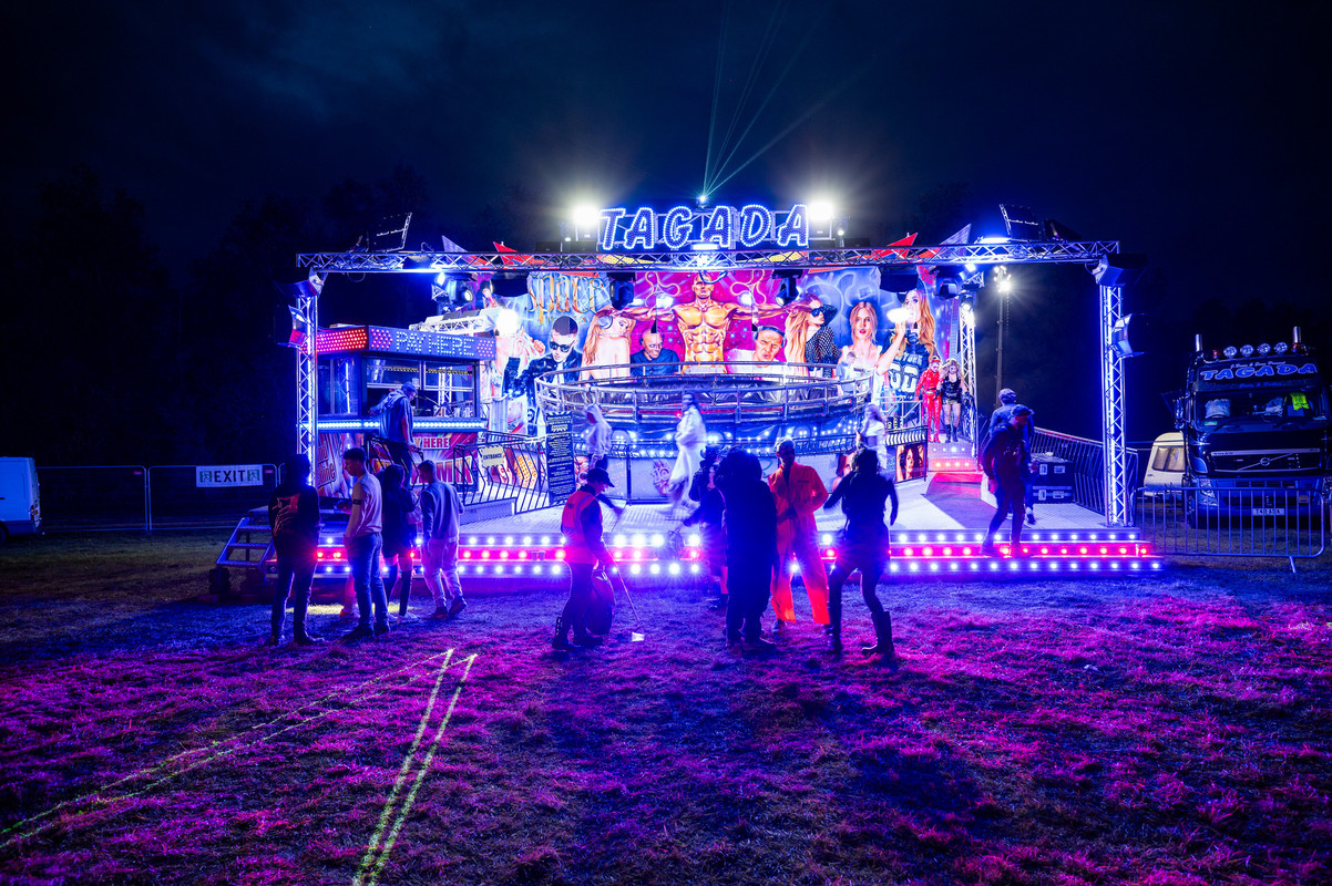 Zombie Fest review: 12-hour Halloween rave is DIY partying done right ...